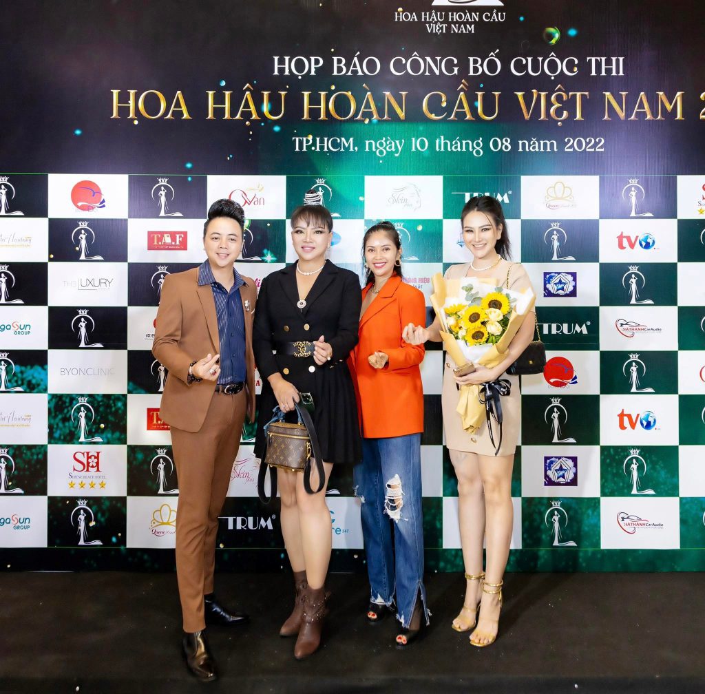 Huy Anh - Đại sứ thương hiệu ngọc trai Queen Pearl PQ xuất hiện điển trai trong họp báo “Hoa hậu ...