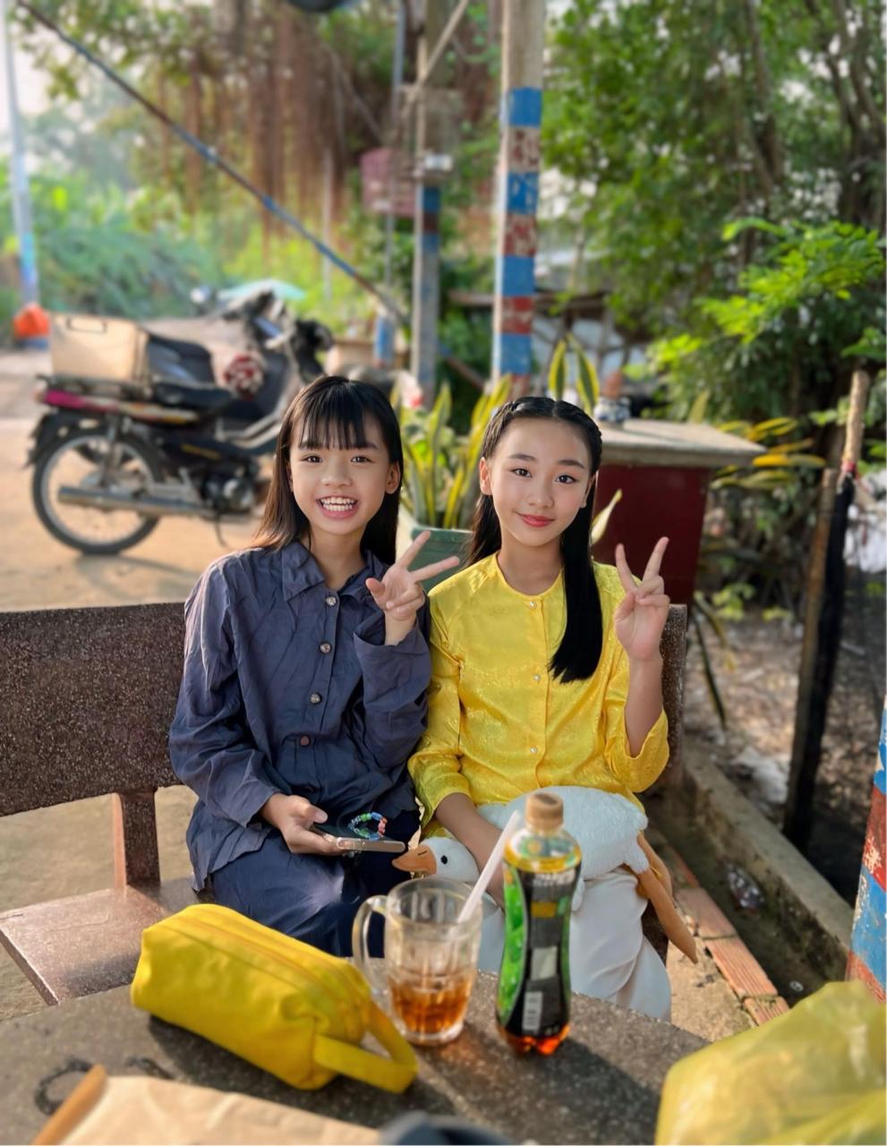 Vương Gia Như và Vicky Phương Vy: Cùng Hội Ngộ Trên Con Đường Nghệ Thuật